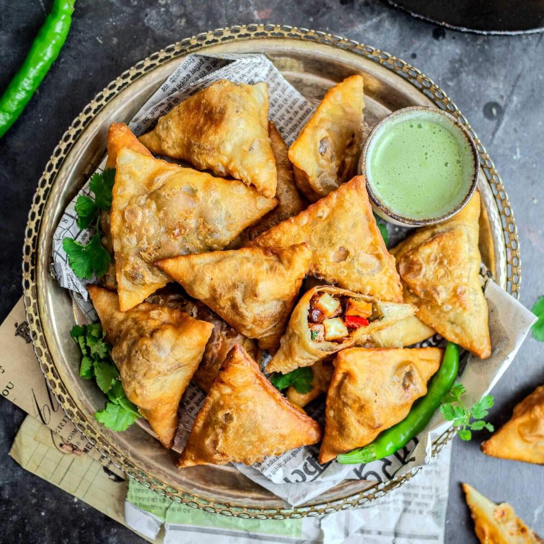 Chili Cheese Fries Samosas: A Fusion Food Dream | Savory Touch